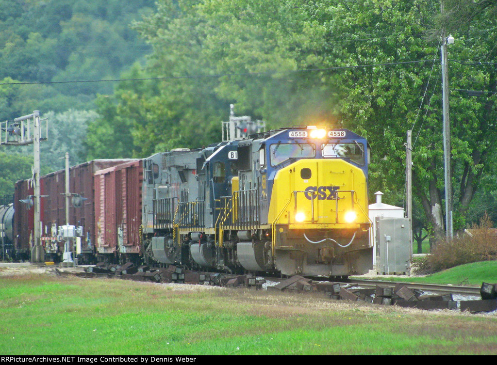 CSXT 4558, BNSF's Aurora Sub.